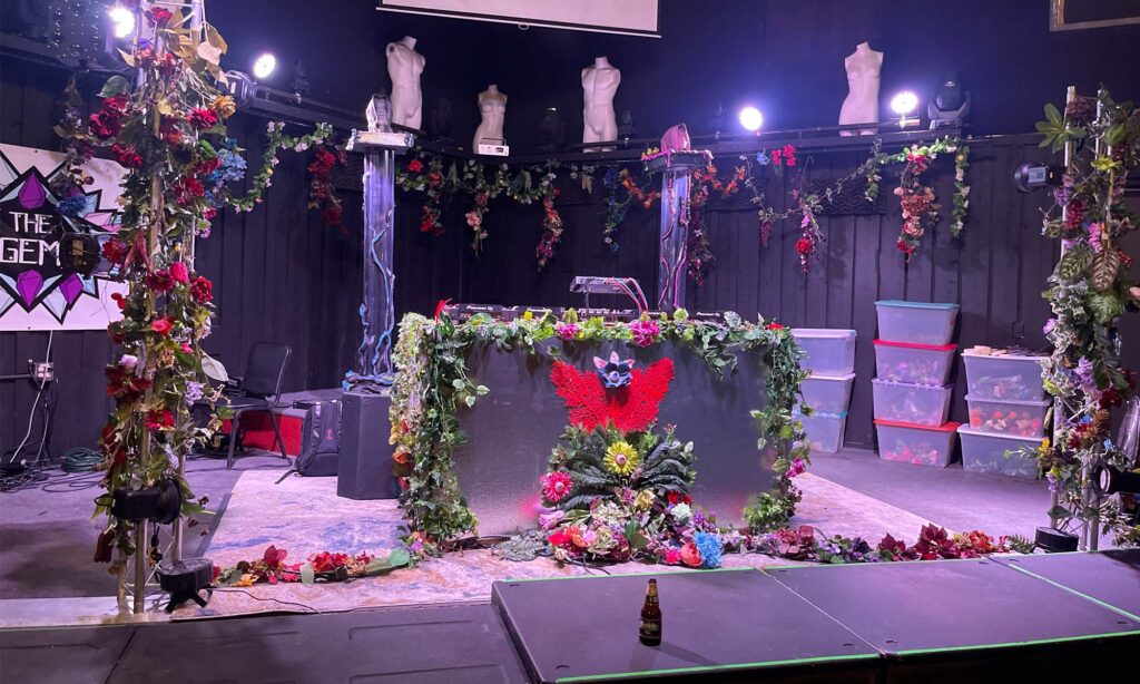 DIY EDM Stage Design for House Music Shows